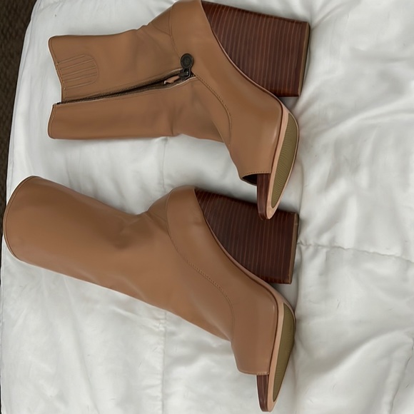 Leon Max | Shoes | Brand New Amazing Leon Max Wedge Mid Calf Boot ...